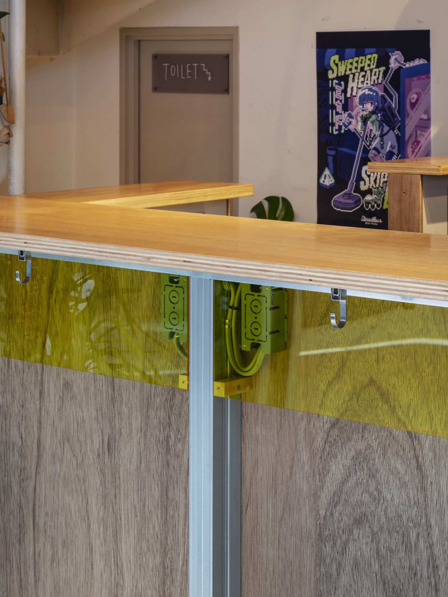 スタンドうみねこ SiB100 施工事例 Double Box